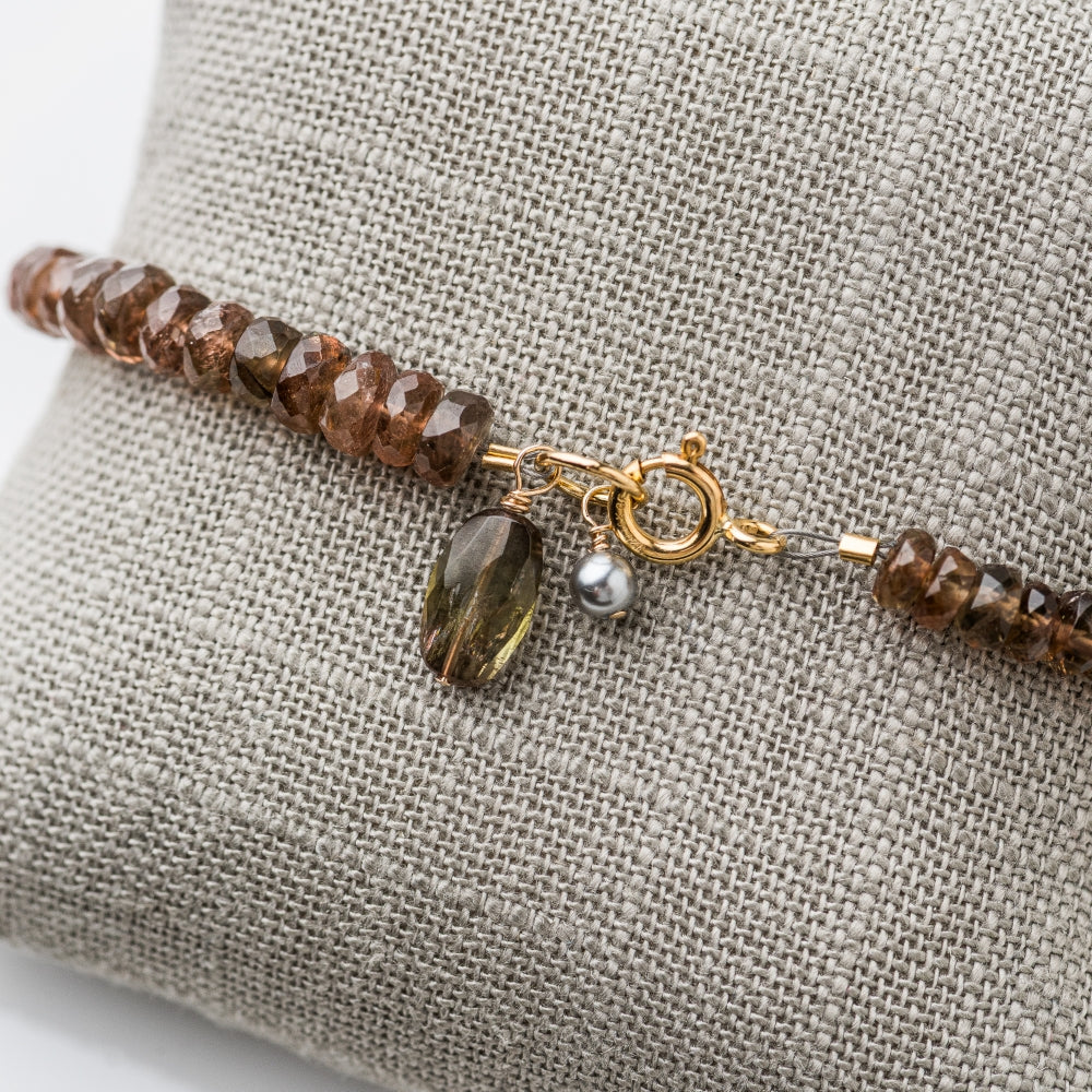 Andalusite Bracelet with Gray Pearl – Original Hardware